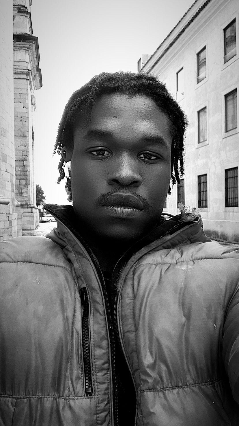 Resem Verkron | Contemporary Art, Photography & Video Art – AFRIKANIZM ART